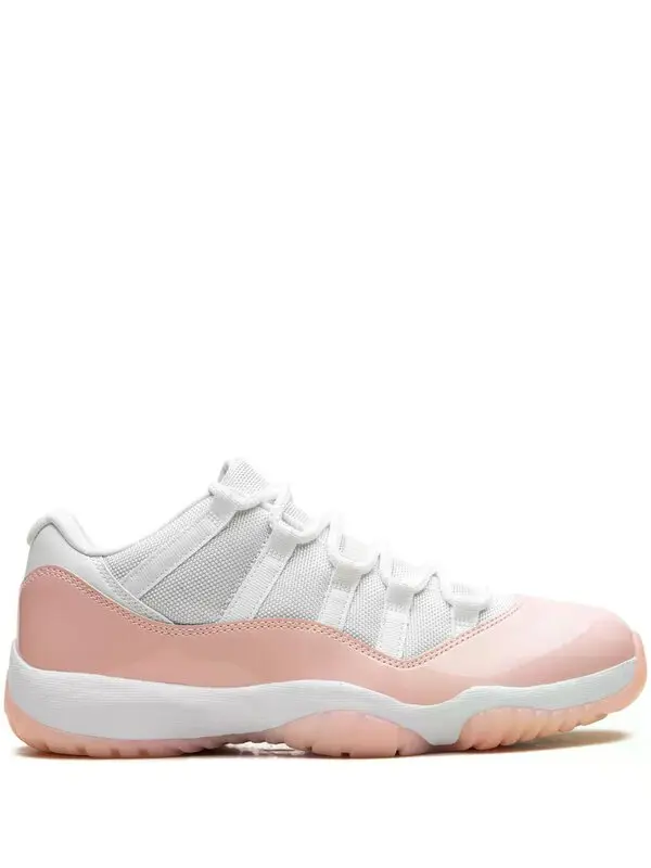JORDAN Air Low Legend Sneakers - Pink
