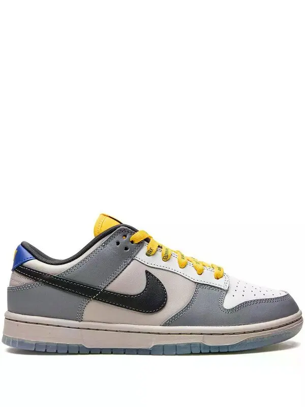 Nike Dunk Low North Carolina A&t Sneakers - Grey