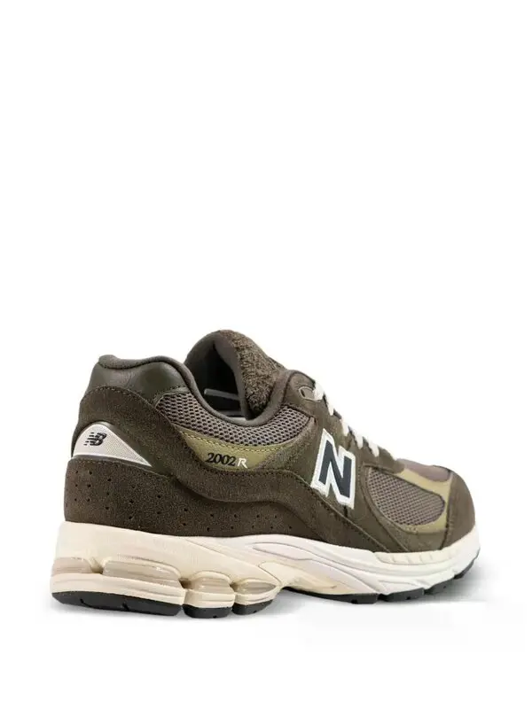 NEW BALANCE 2002 Sneakers - Green