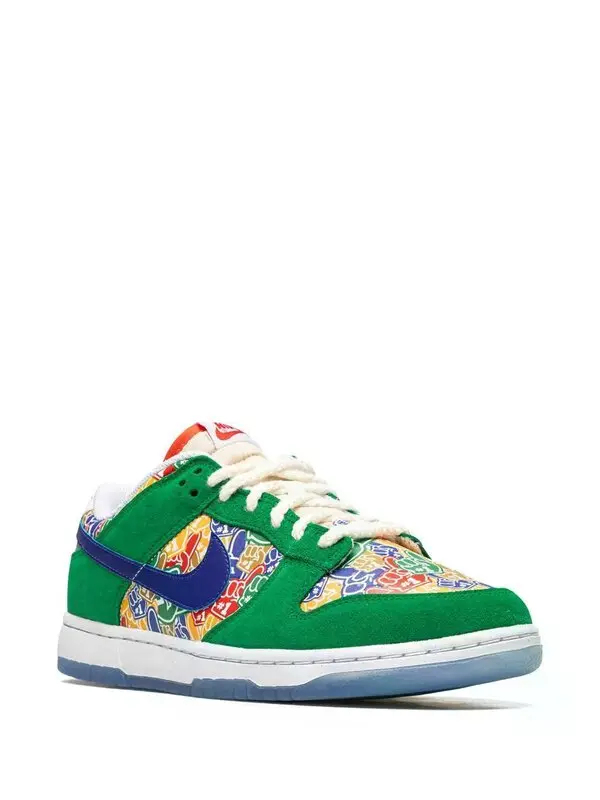 Nike Dunk Low Foam Finger Sneakers - Green