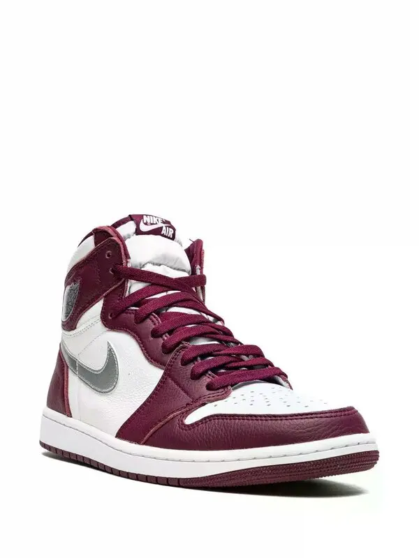 JORDAN Air 1 Retro High Sneakers - Red