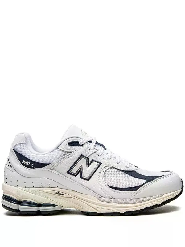 NEW BALANCE 2002r Sneakers - White