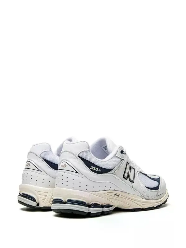 NEW BALANCE 2002r Sneakers - White