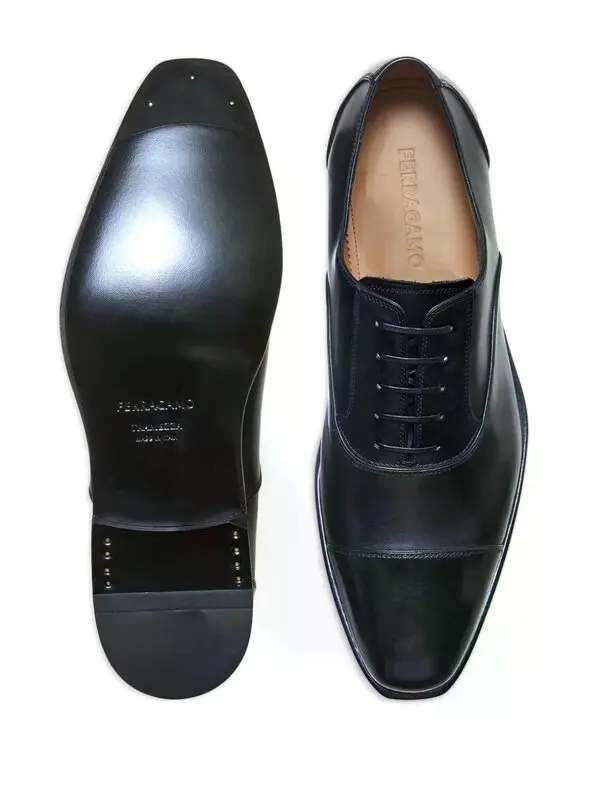 FERRAGAMO Tonal Toecap Leather Oxford Shoes