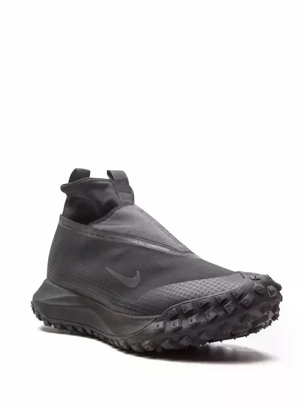 Nike Mountain Fly Gore-tex Sneakers