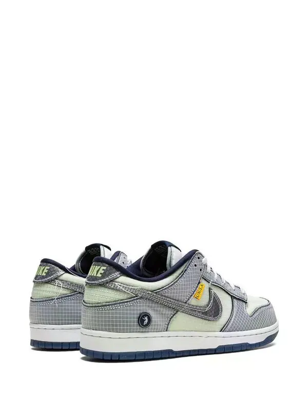 Nike X Union Dunk Low Passport Pack Pistachio Sneakers - Blue