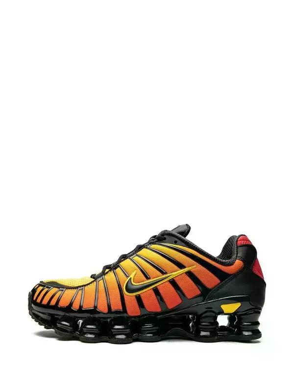 Nike Shox Tl Sunrise Sneakers - Orange