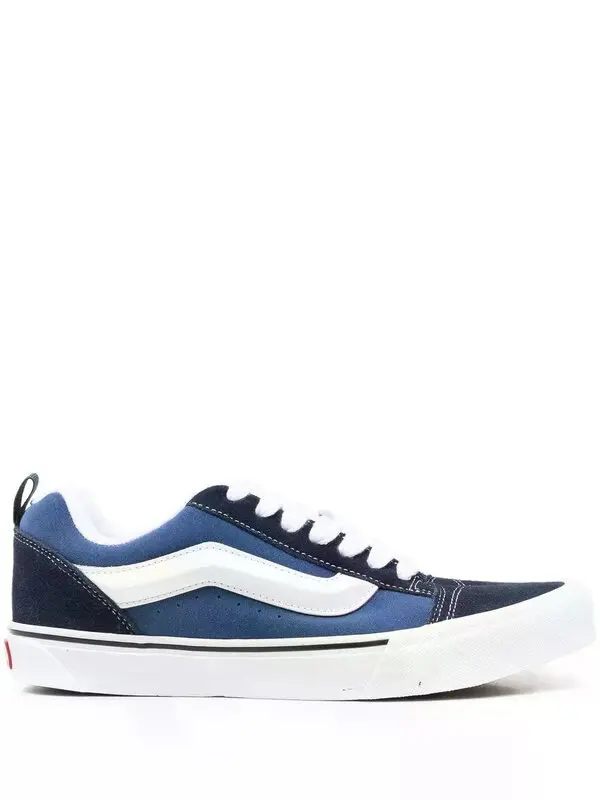 VANS Old Skool Low-top Sneakers - Black