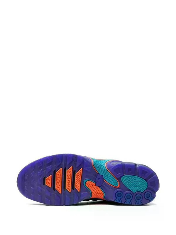 Nike Max Plus Drift Sneakers