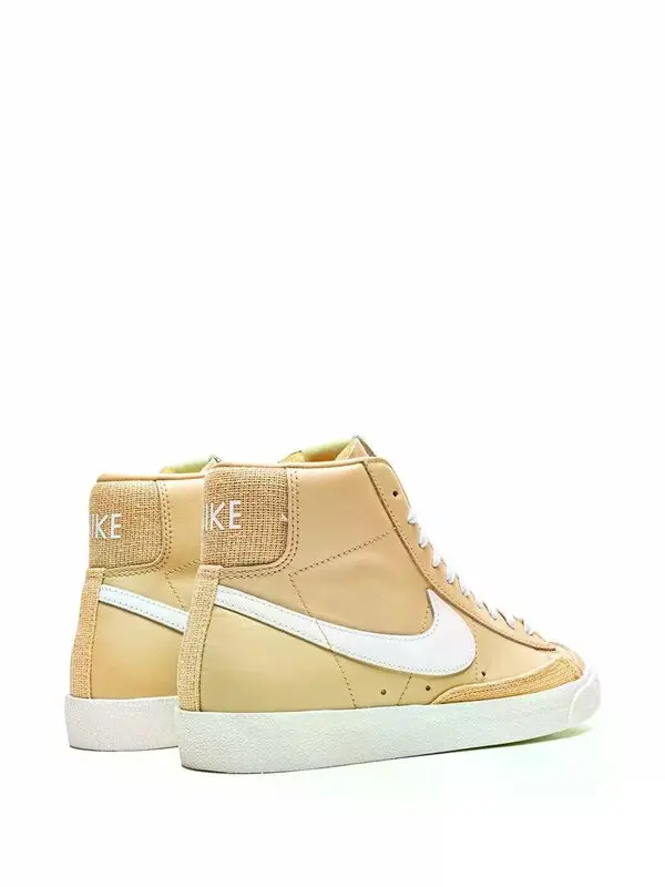 Nike Blazer Mid '77 Sneakers - Neutrals