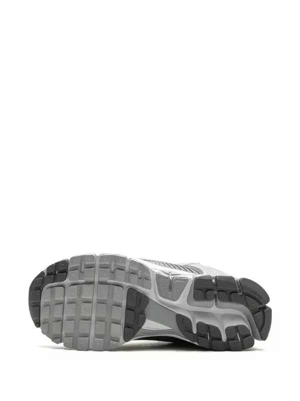 Nike Zoom Vomero Sneakers - Grey
