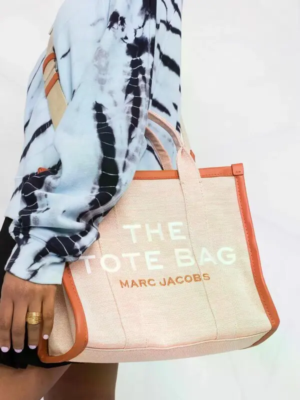 Marc Jacobs The Medium Tote Bag