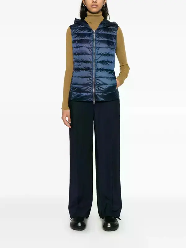 Add Gilet With Embroidered Logo