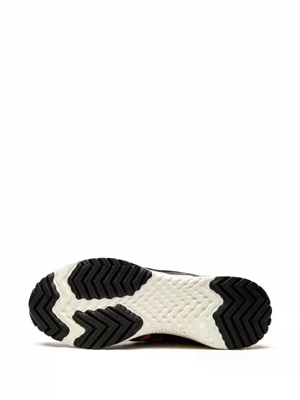 Nike React Terra Gobe Sneakers - Red