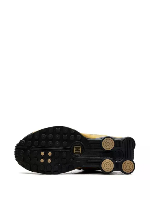 Nike Shox R4 Metallic Gold Sneakers - Black