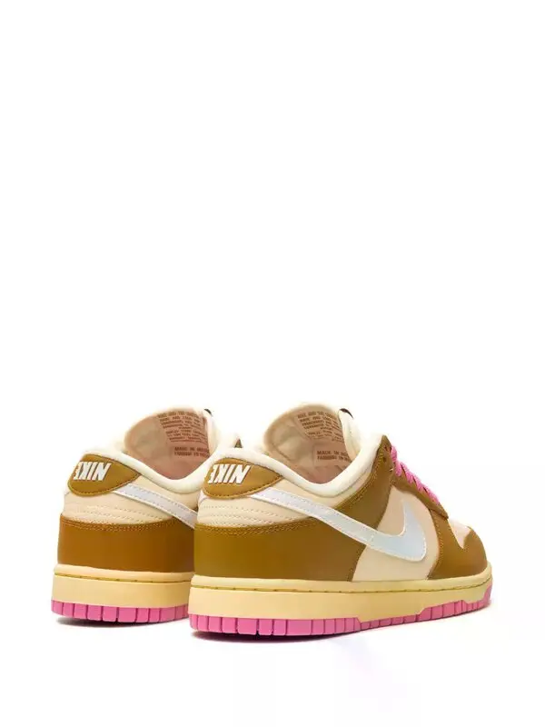 Nike Dunk Leather Sneakers