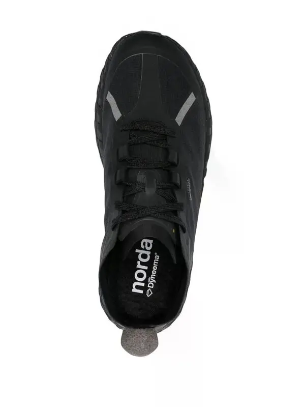 NORDA 001 Sneakers - Black