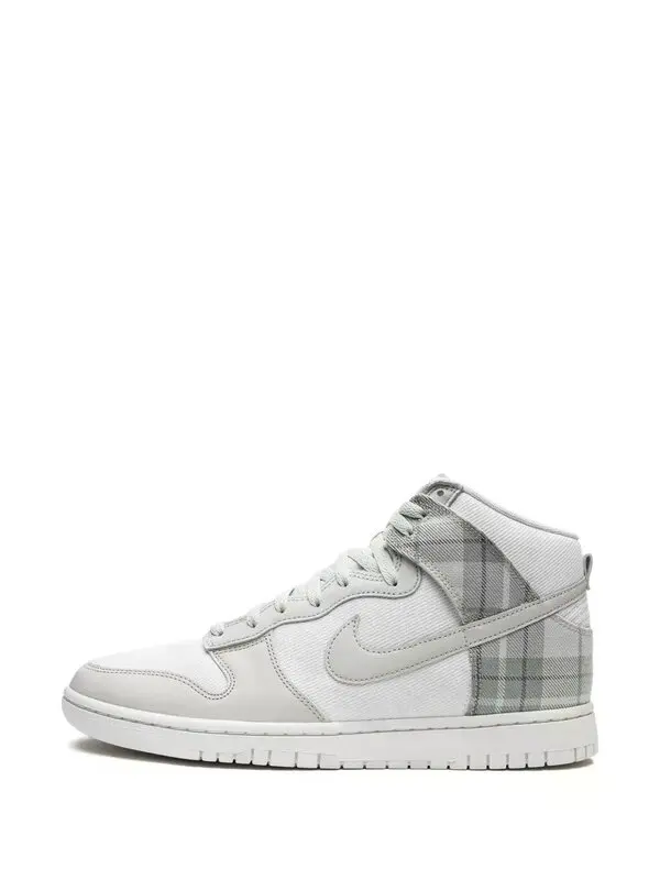 Nike Dunk High Plaid Sneakers - Grey