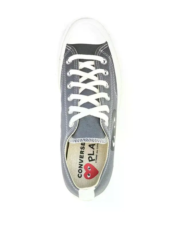 CONVERSE X COMME DES GARONS PLAY Heart Motif Sneakers