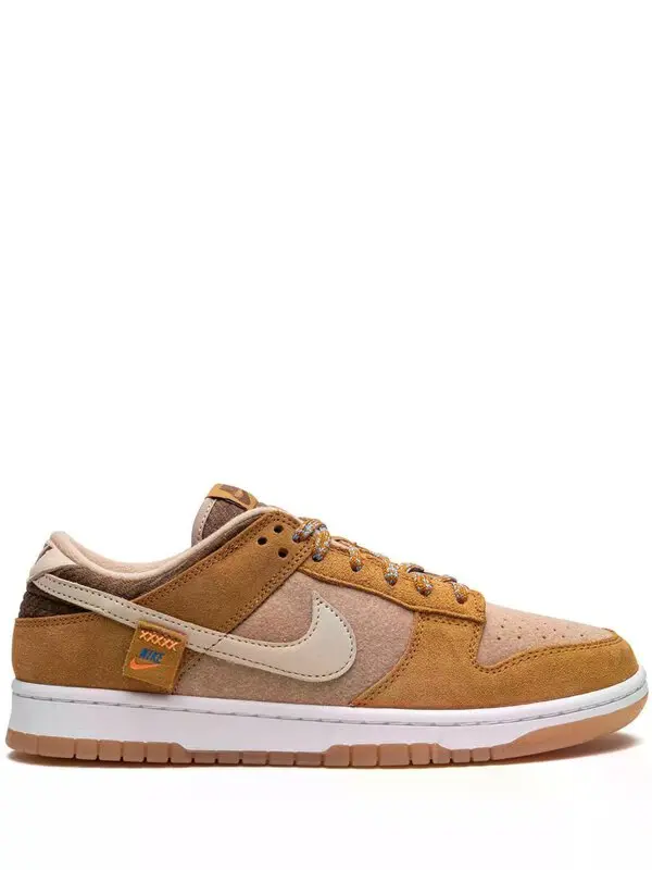 Nike Dunk Low Se Teddy Bear Praline Sneakers - Brown