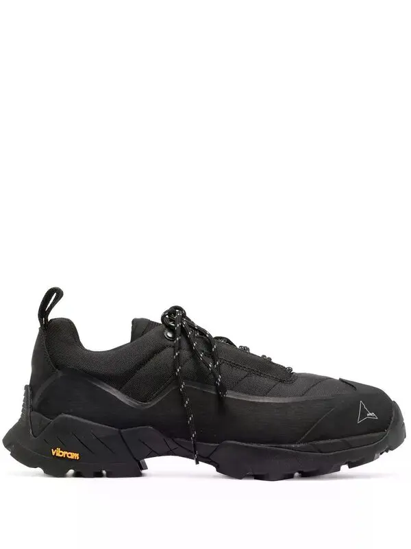 ROA Low-top Chunky Sole Sneakers
