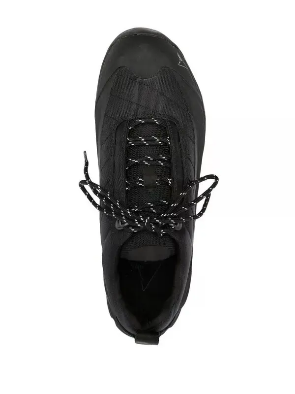 ROA Low-top Chunky Sole Sneakers
