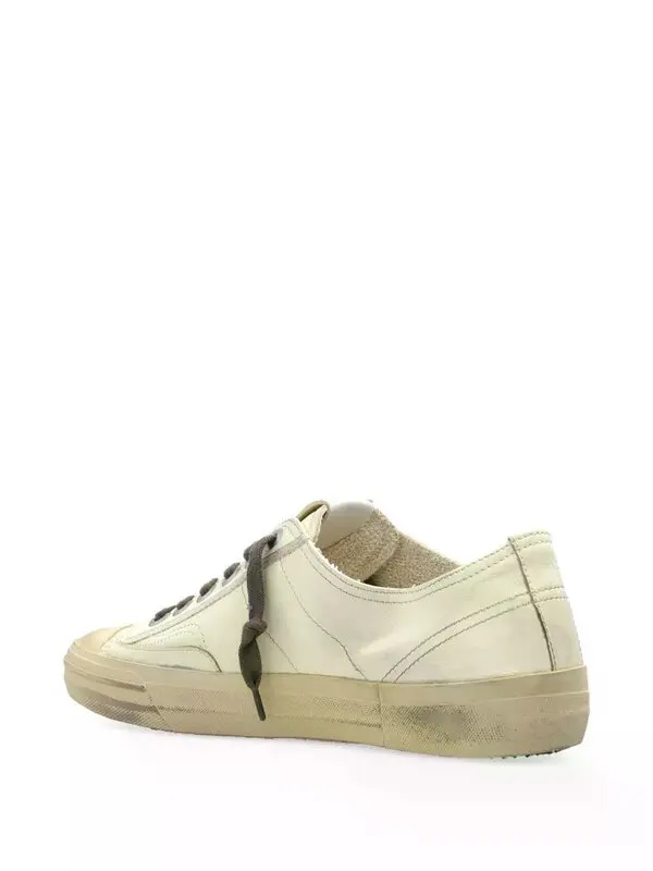 GOLDEN GOOSE V-star Low-top Sneakers