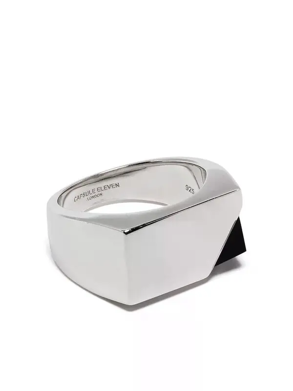 CAPSULE ELEVEN Jewel Beneath Signet Ring - Silver