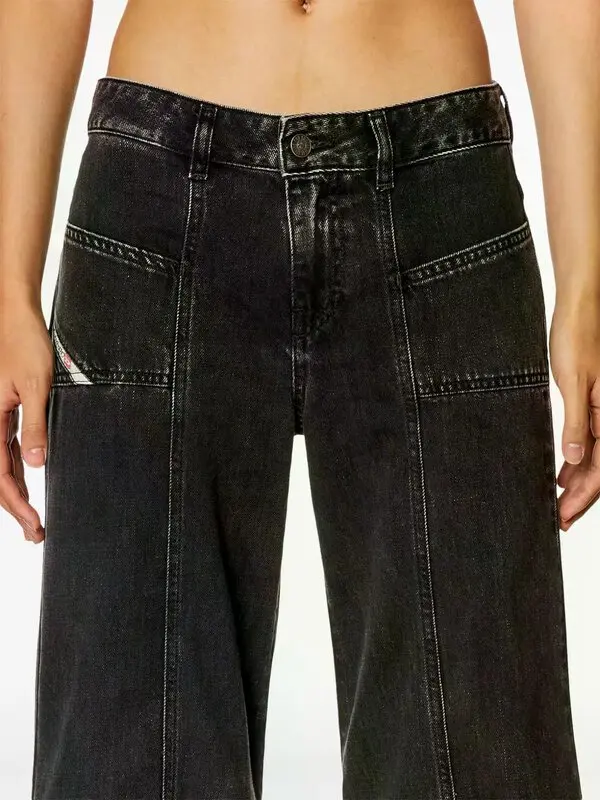 DIESEL® D-akii 068hn Bootcut Jeans - Black