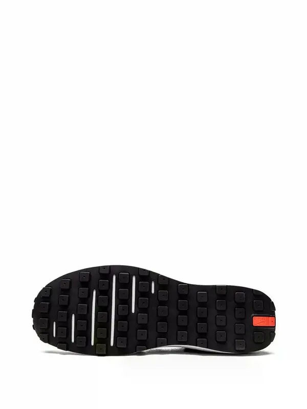 Nike Waffle One Low-top "swoosh" Sneakers - Black