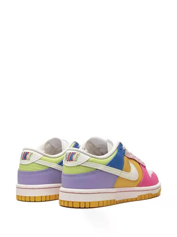 Nike Dunk Low Sneakers - Pink