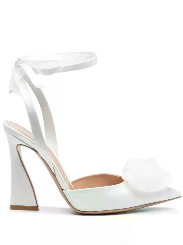 GIANVITO ROSSI Flower-detailing Pointed-toe Pumps
