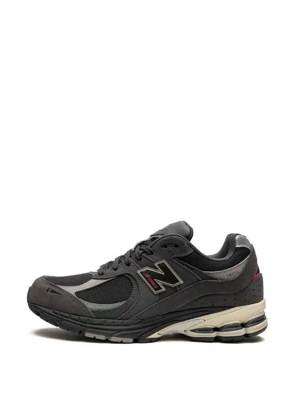 NEW BALANCE 2002r Sneakers - Black