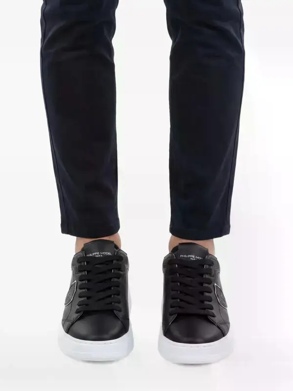 Philippe Model Trés Temple Low-top Sneakers - Black