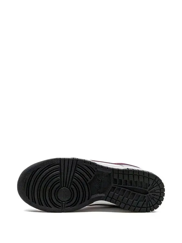 Nike Dunk Low Sneakers - Grey