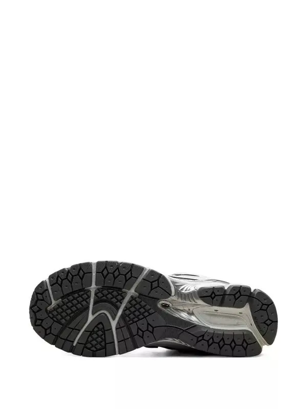 NEW BALANCE 1906r "matter/slate /silver" Sneakers - Grey