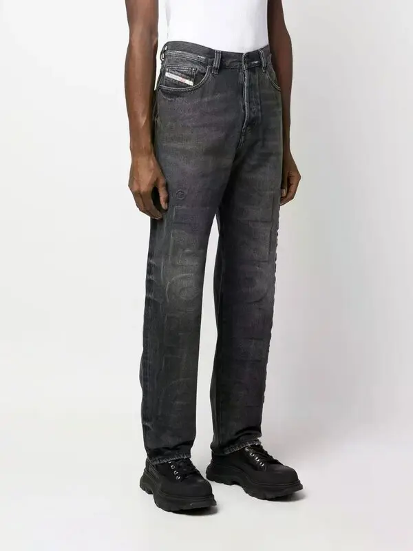 DIESEL® 2010 D-macs 007j5 Straight-leg Jeans
