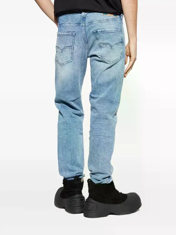 DIESEL® 1986 Larkee-beex Straight Leg Jeans