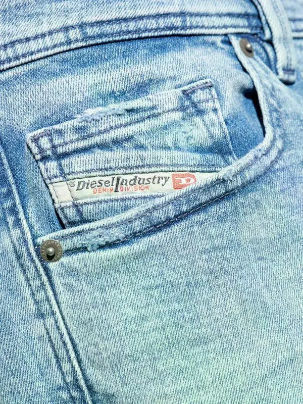 DIESEL® 1986 Larkee-beex Straight Leg Jeans