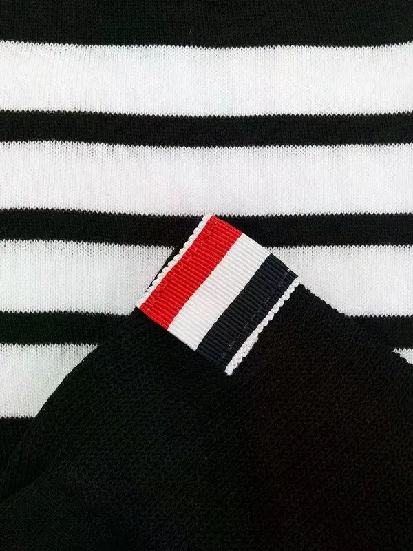 Thom Browne 4-bar Mid-calf Socks - Black