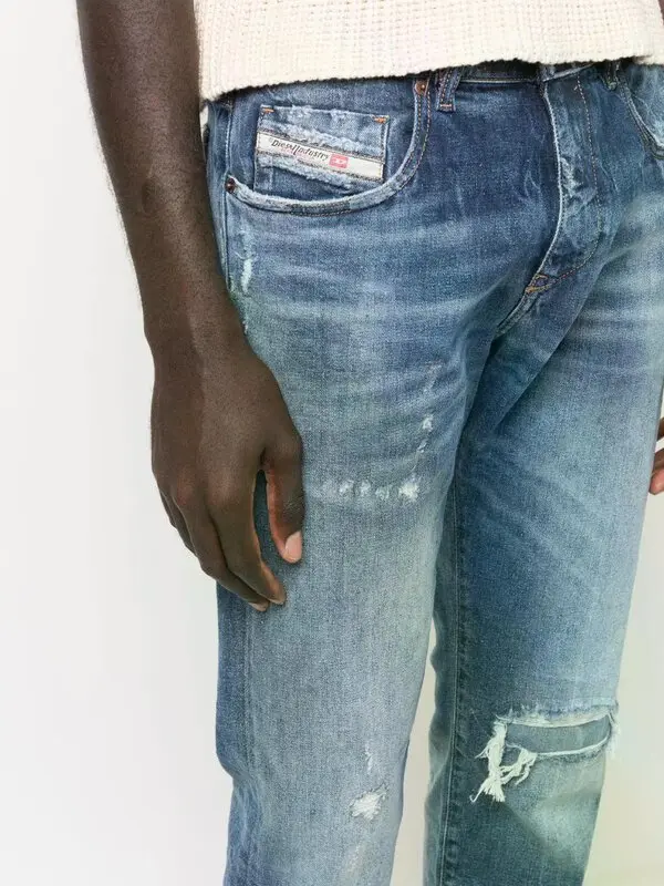 DIESEL® D-strukt 09g15 Slim-cut Jeans