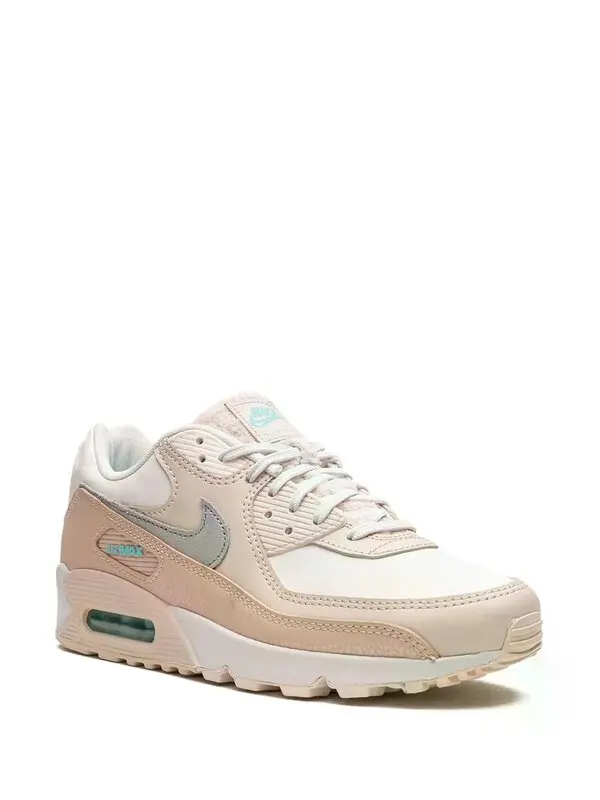 Nike Air Max 90 Sneakers