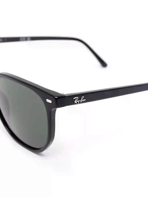 Ray-ban Sunglasses With Rectangle Frame