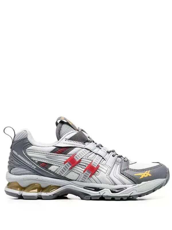 Asics Low Top Sneakers