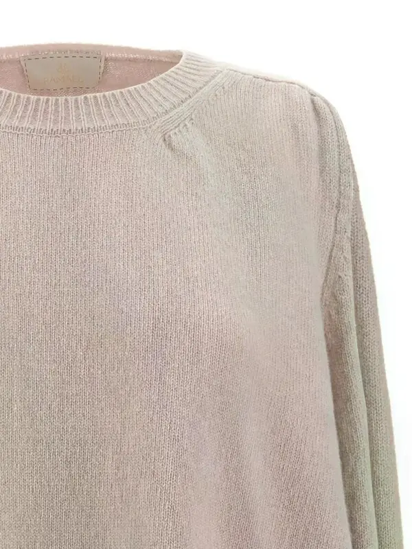 RAMAEL Crew Neck Long Sleeve Sweater With Cut-out Detail
