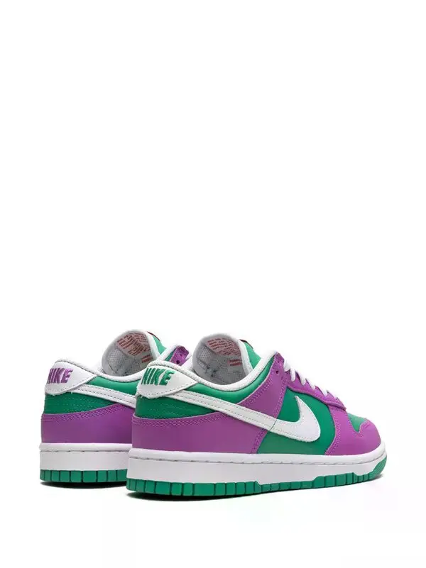 Nike Dunk Low Sneakers - Green