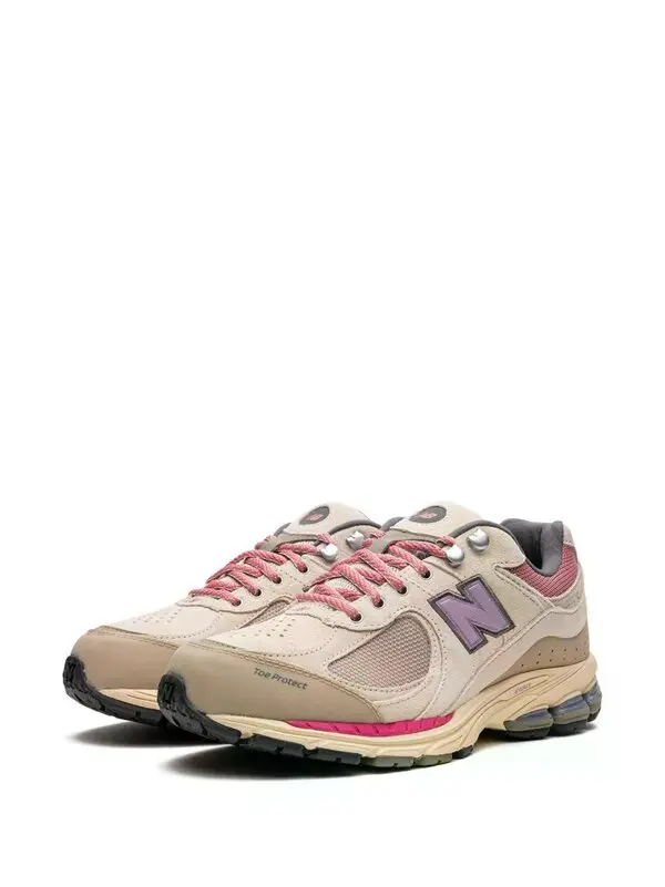 NEW BALANCE 2002r Hiking Pack Sneakers - Neutrals