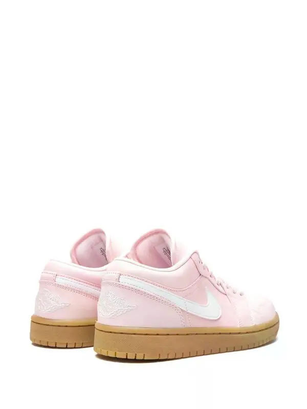 JORDAN Air 1 Low Sneakers - Pink