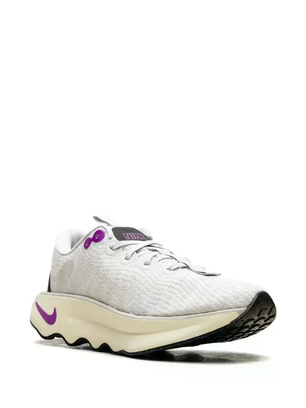 Nike Motiva Sneakers - Grey