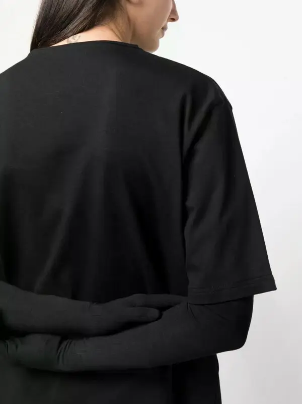 MANURI Glove-sleeve T-shirt